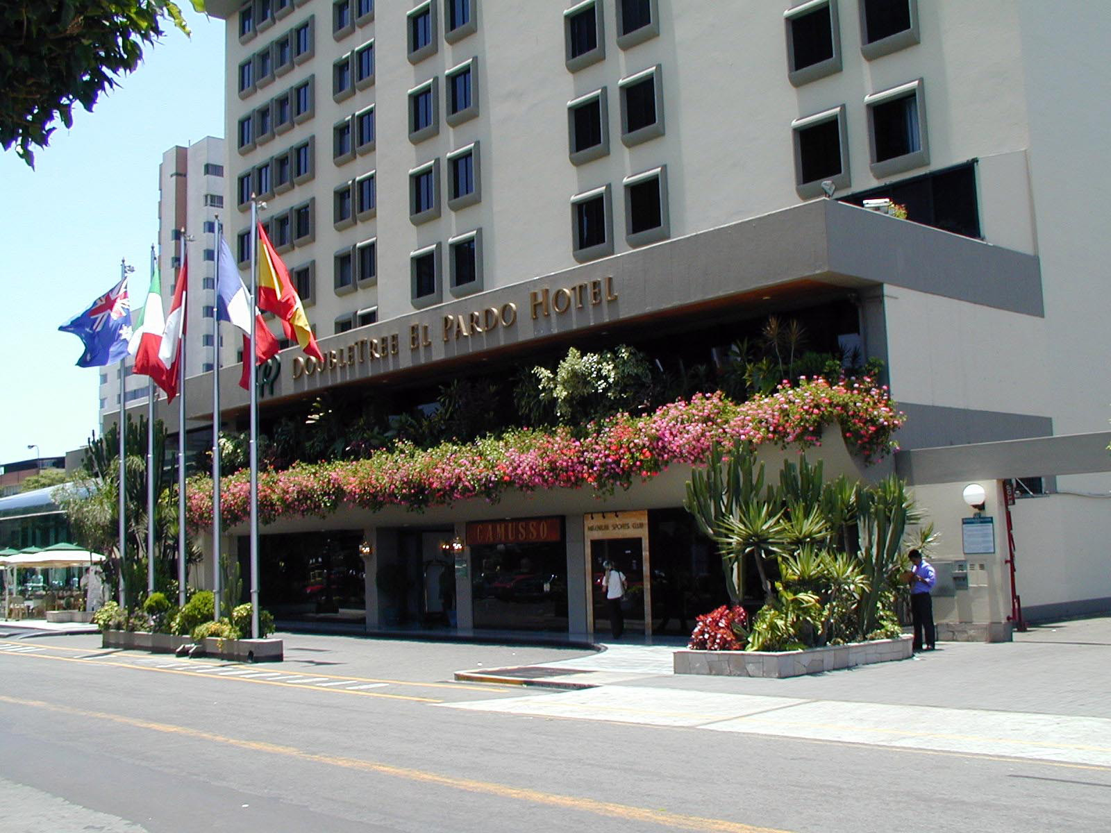Remodelación Fachada Hotel Pardo en Miraflores. Lima, Perú